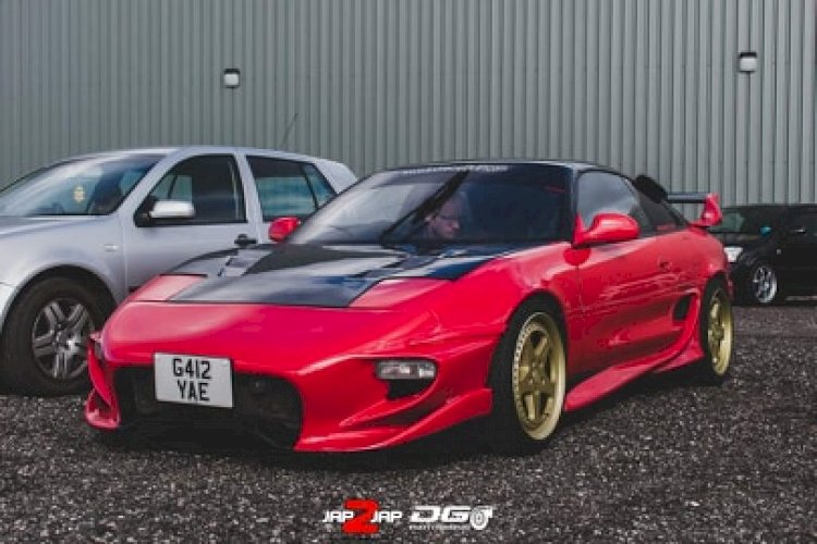 Mark 's Toyota MR2 Turbo - Stance Auto Magazine