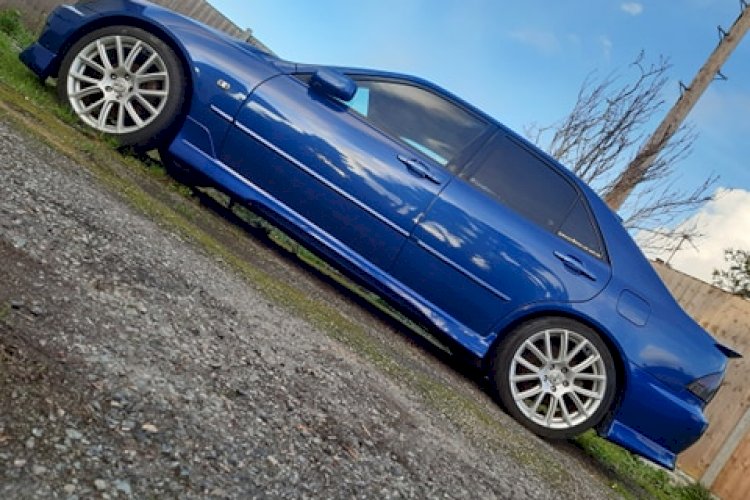 Martin's Lexus is200 - Stance Auto Magazine