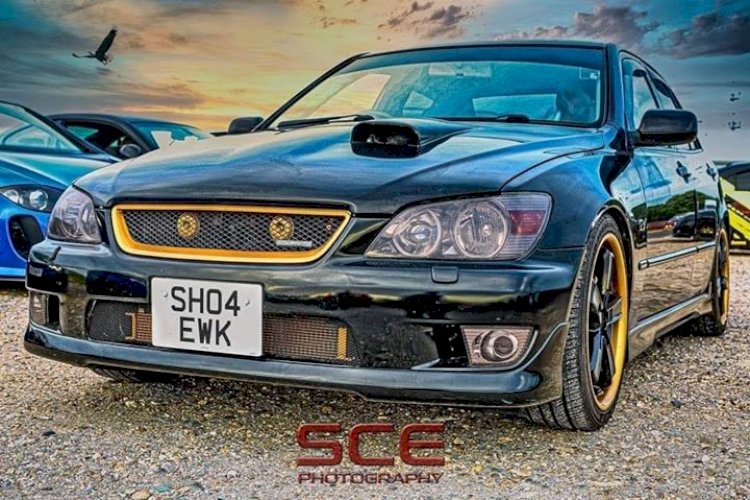 Rebecca Sweet - Lexus IS200 - Stance Auto Magazine