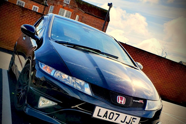 Kerry Robertson - 2007 Honda Civic Type R GT (Fn2) - Stance Auto Magazine