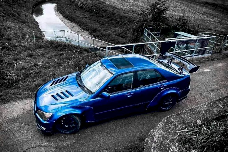 James - 2001 Lexus is200 - Stance Auto Magazine