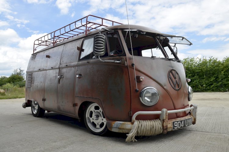 Rikki Nights - Ratty Panel Van Split - Stance Auto Magazine