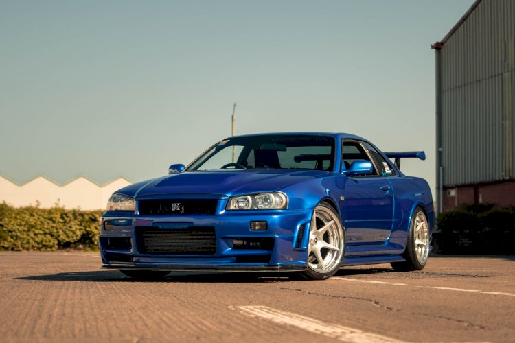 Marcin - Nissan Skyline R34 GTR V-Spec - Stance Auto Magazine