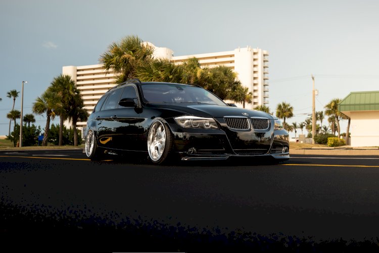 2007 Bagged BMW 328i - Ramon Ramirez - Stance Auto Magazine