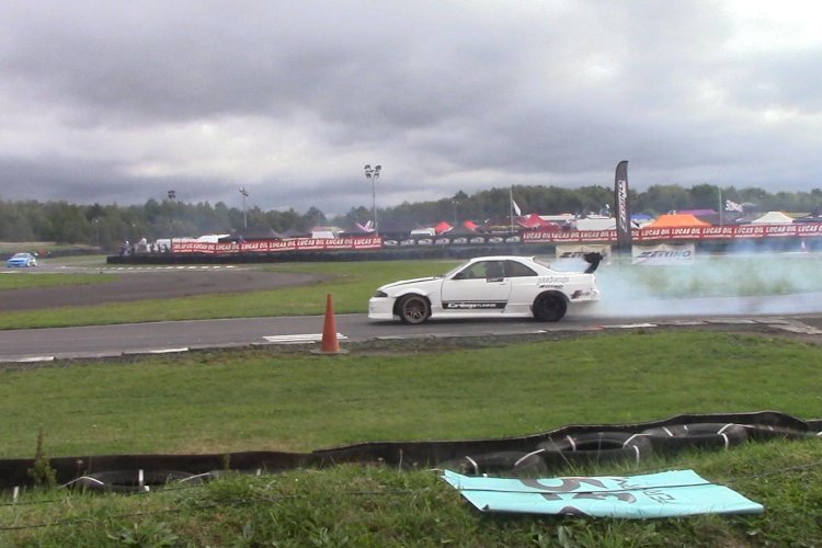 Drifting Action / Full on track action from the BDC Part One - Stance ...