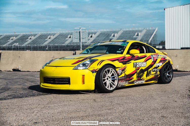 Nissan 350z - Stance Auto Magazine