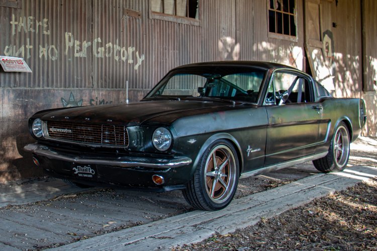 Slammed Classic Mustang