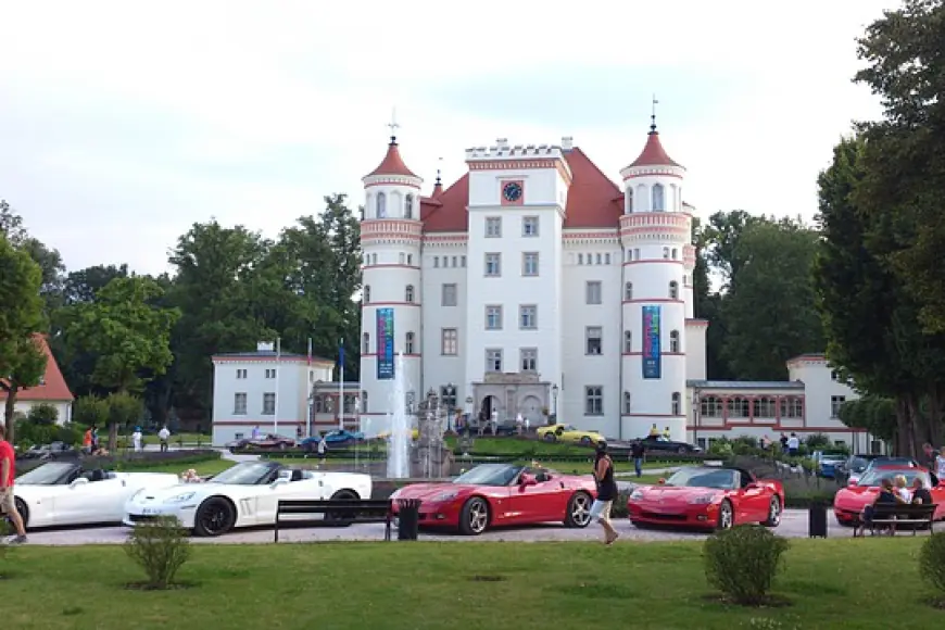 Car Clubs: Bringing Together Car Enthusiasts - Stance Auto Magazine